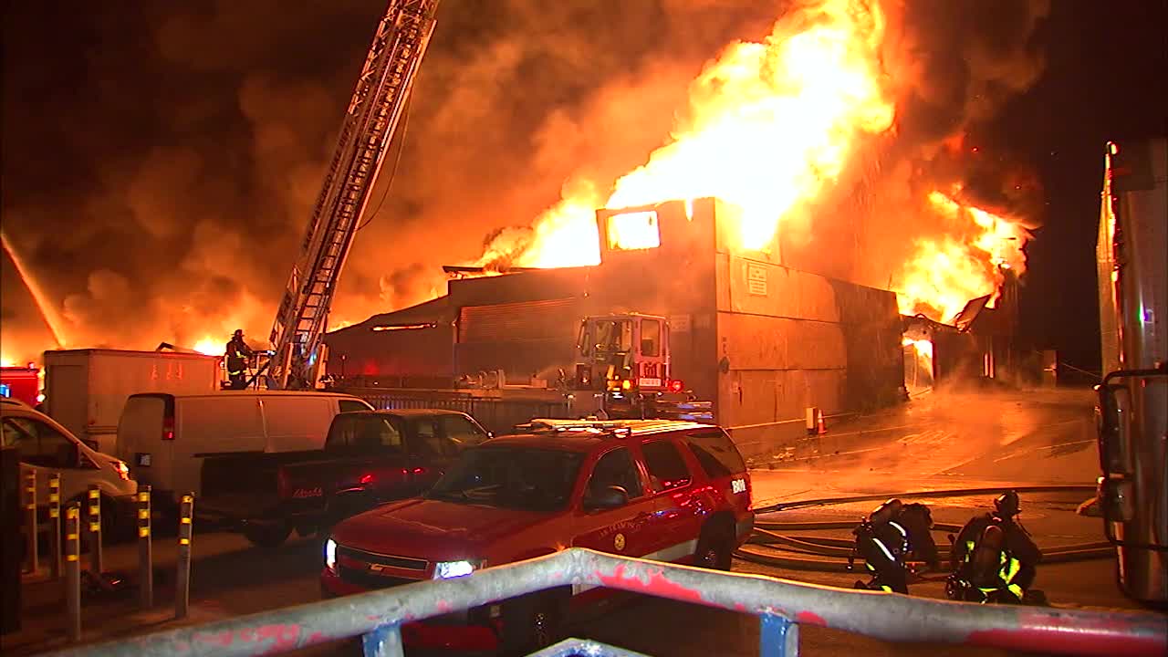Fire Destroys Pier 45 Warehouse on San Francisco's Fisherman's Wharf ...