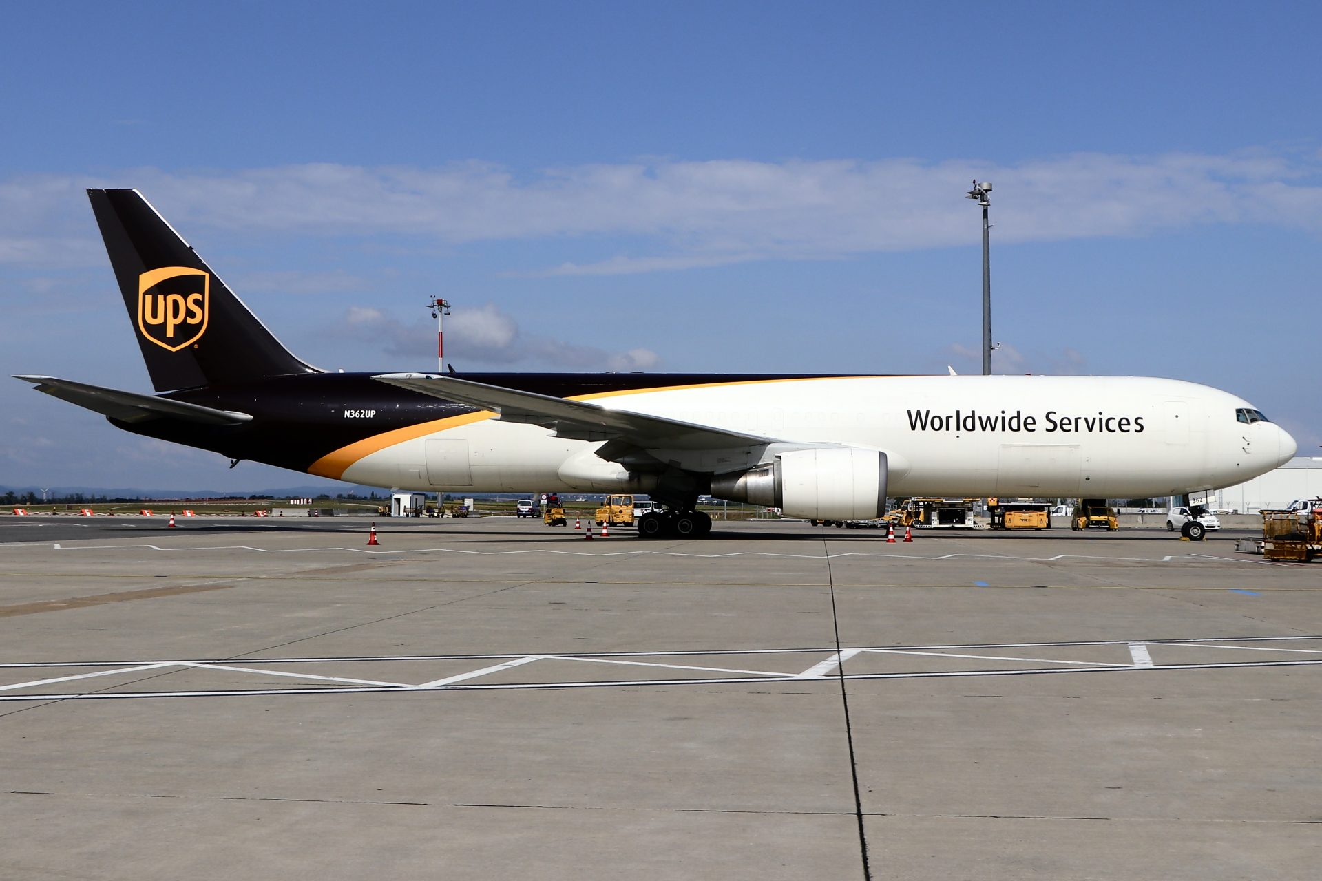 A Brief Look At Cargo Airlines AirlineGeeks A Brief Look At Cargo Airlines AirlineGeeks