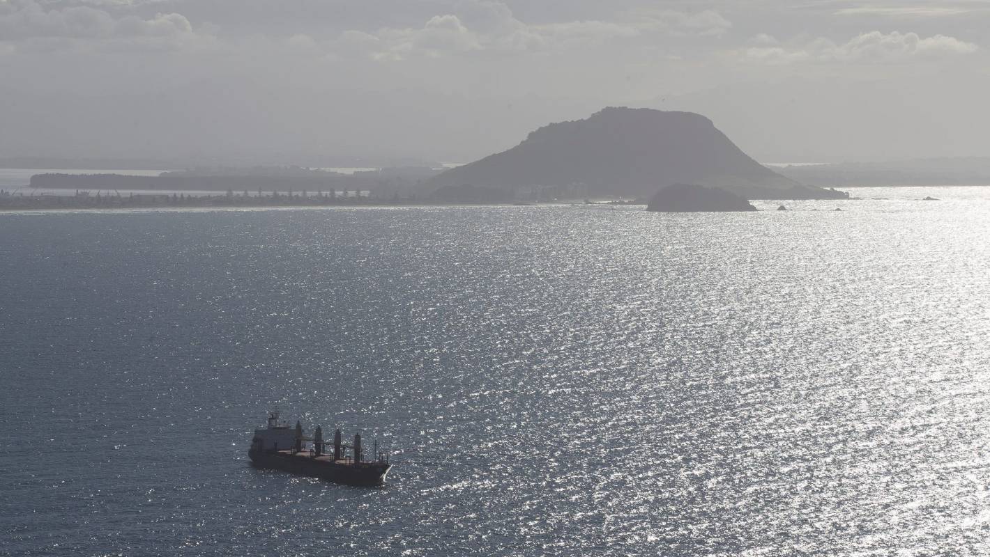 Stranded at sea: the humanitarian crisis that’s left 400,000 seafarers ...